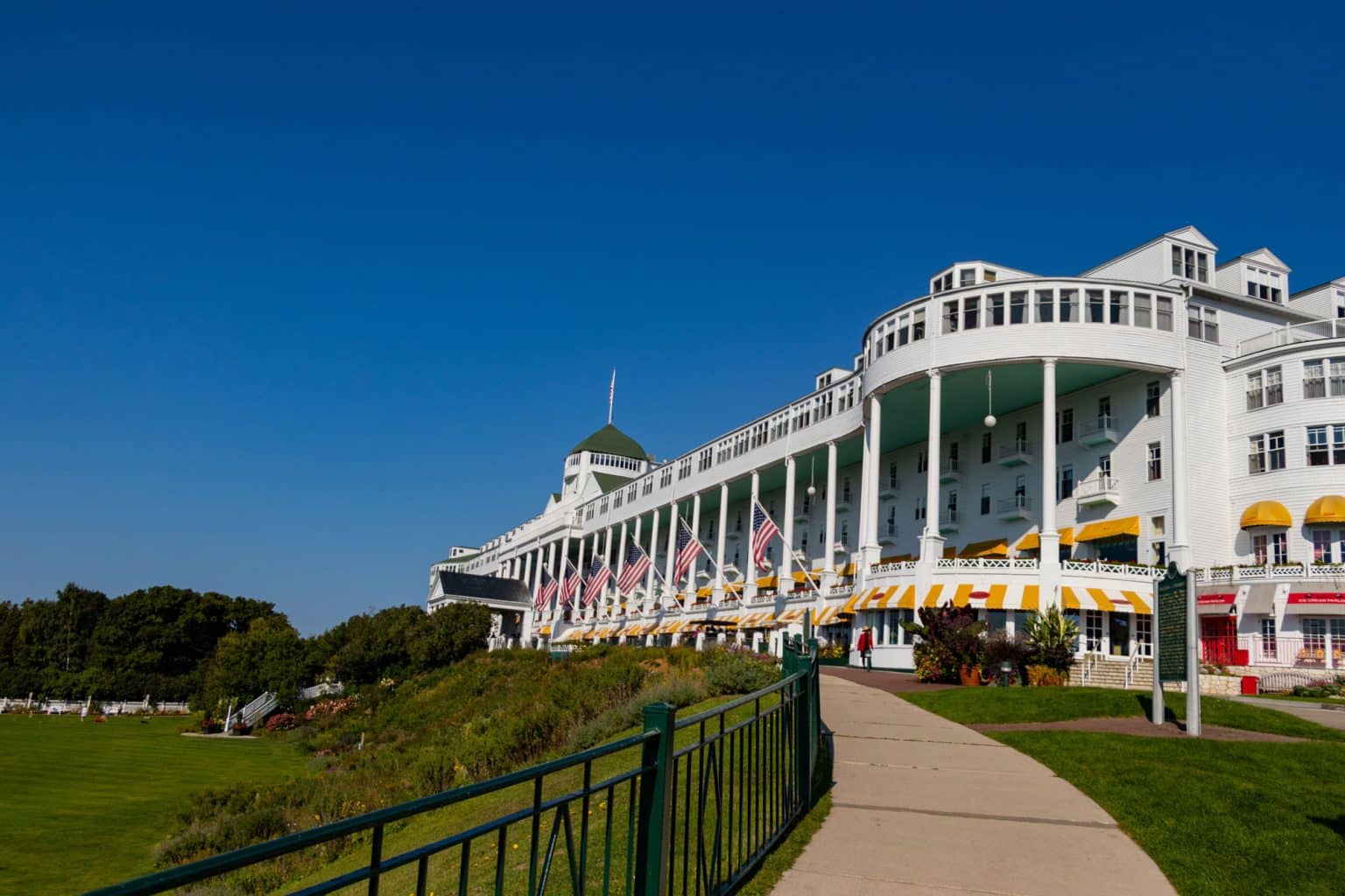 6 Classic Resorts that Deliver on Relaxation and Adventure - Samantha ...